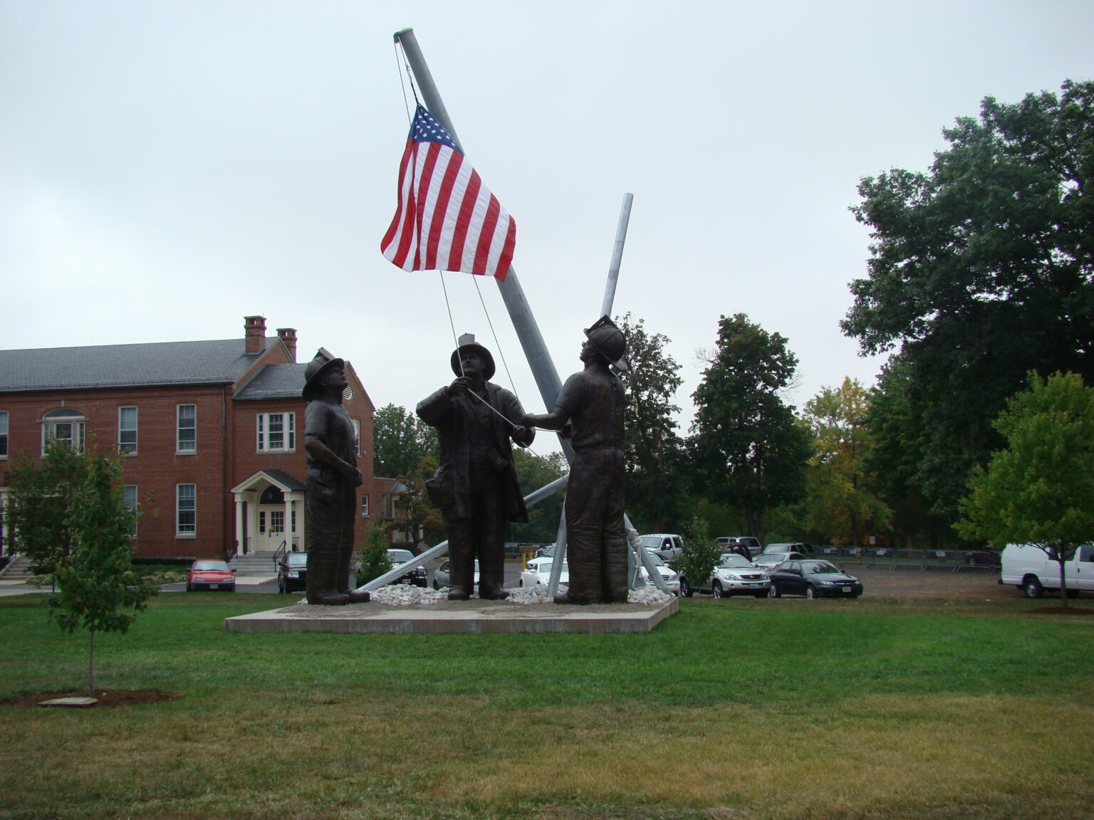 9/11 Memorial - To Lift a Nation - National Fallen Firefighters Foundation